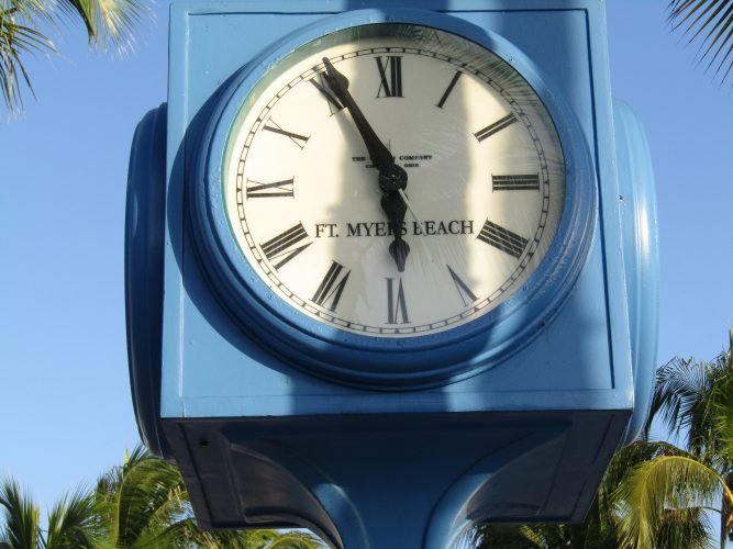 Time running out on Times Square clock - FORT MYERS - Beach Observer ...